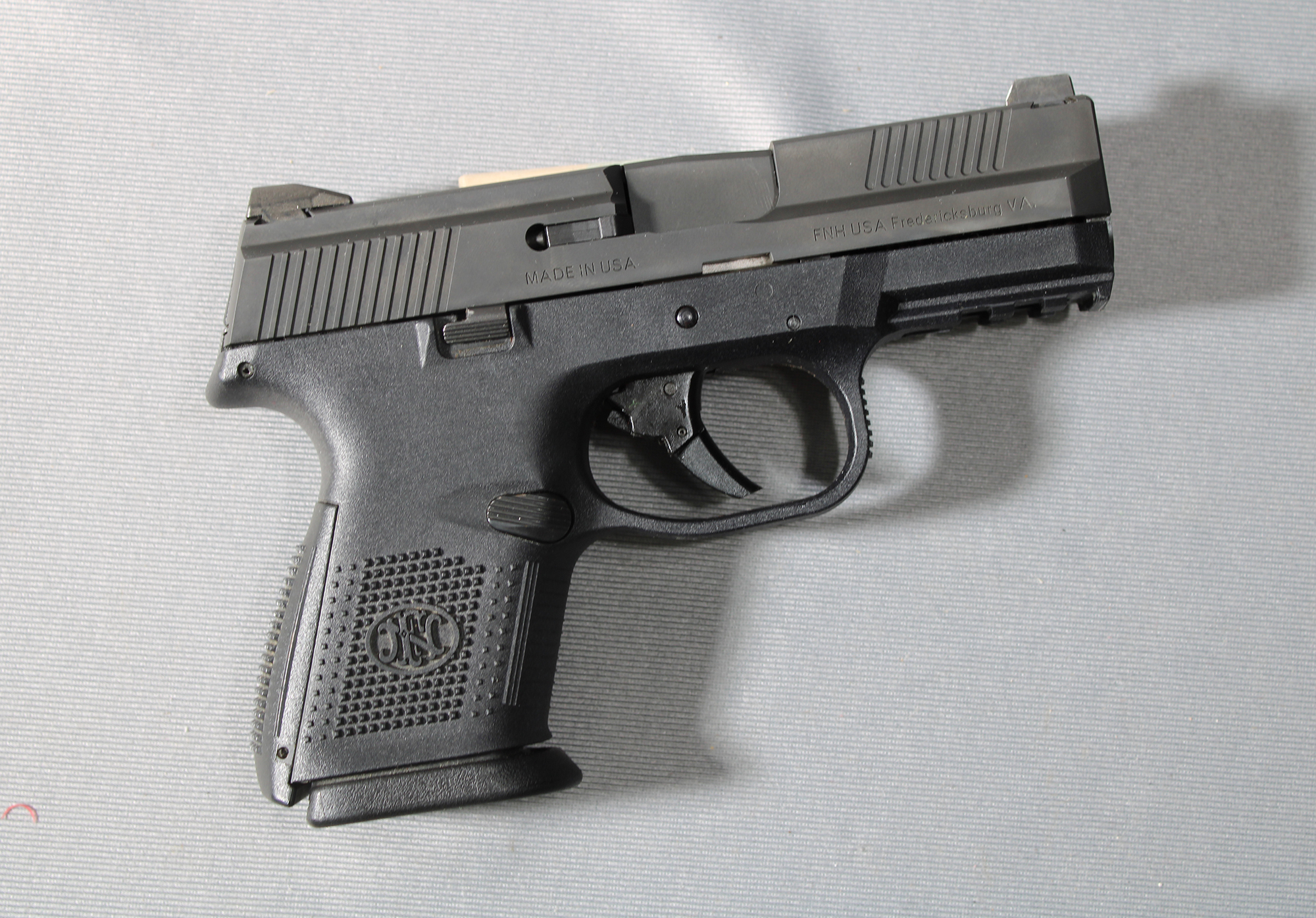 FNH ~ FNS-9C ~ 9mm Luger | Cabela's